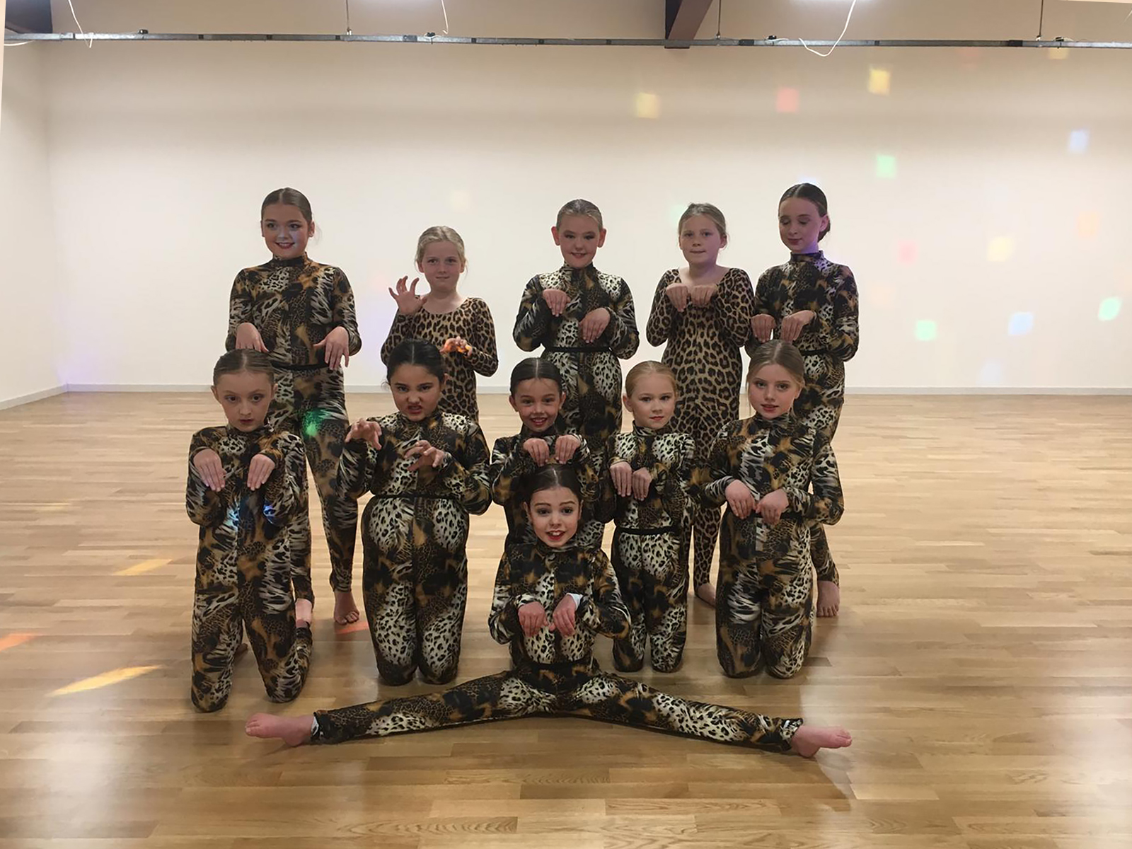 Home - Laura Deighton Dance Company